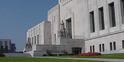 Photographs of the Louisiana State Capitol Building and landscaped ...